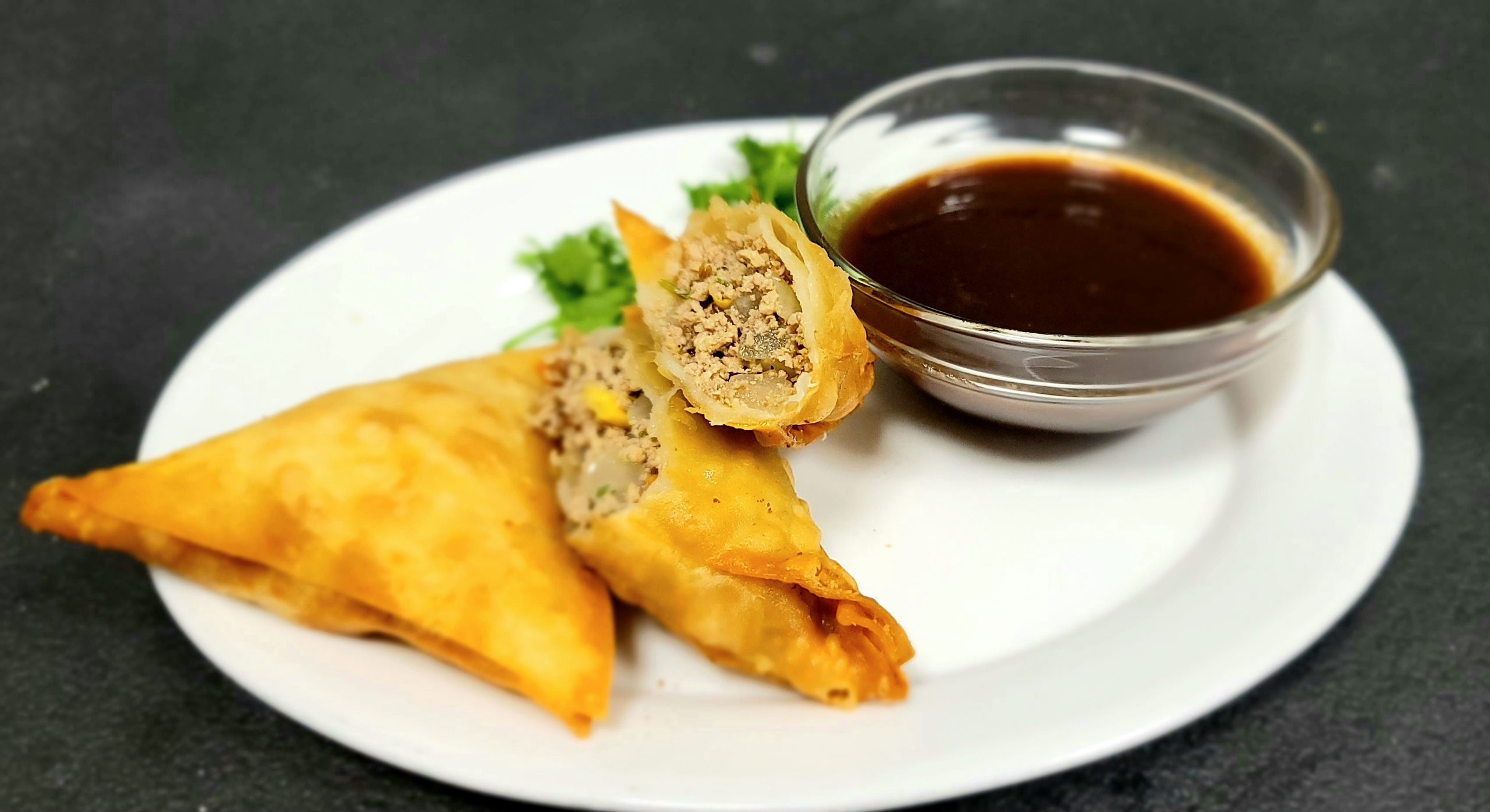 Best golden samosa Surrey in Canada